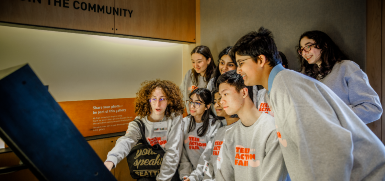 Our youth programs - Gates Discovery Center